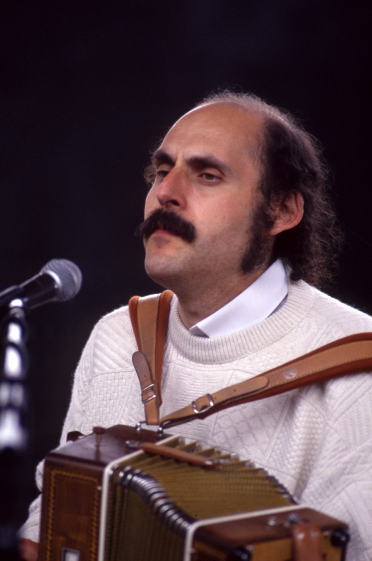 Folk et Cinéma - Marc Perrone | Canard Folk